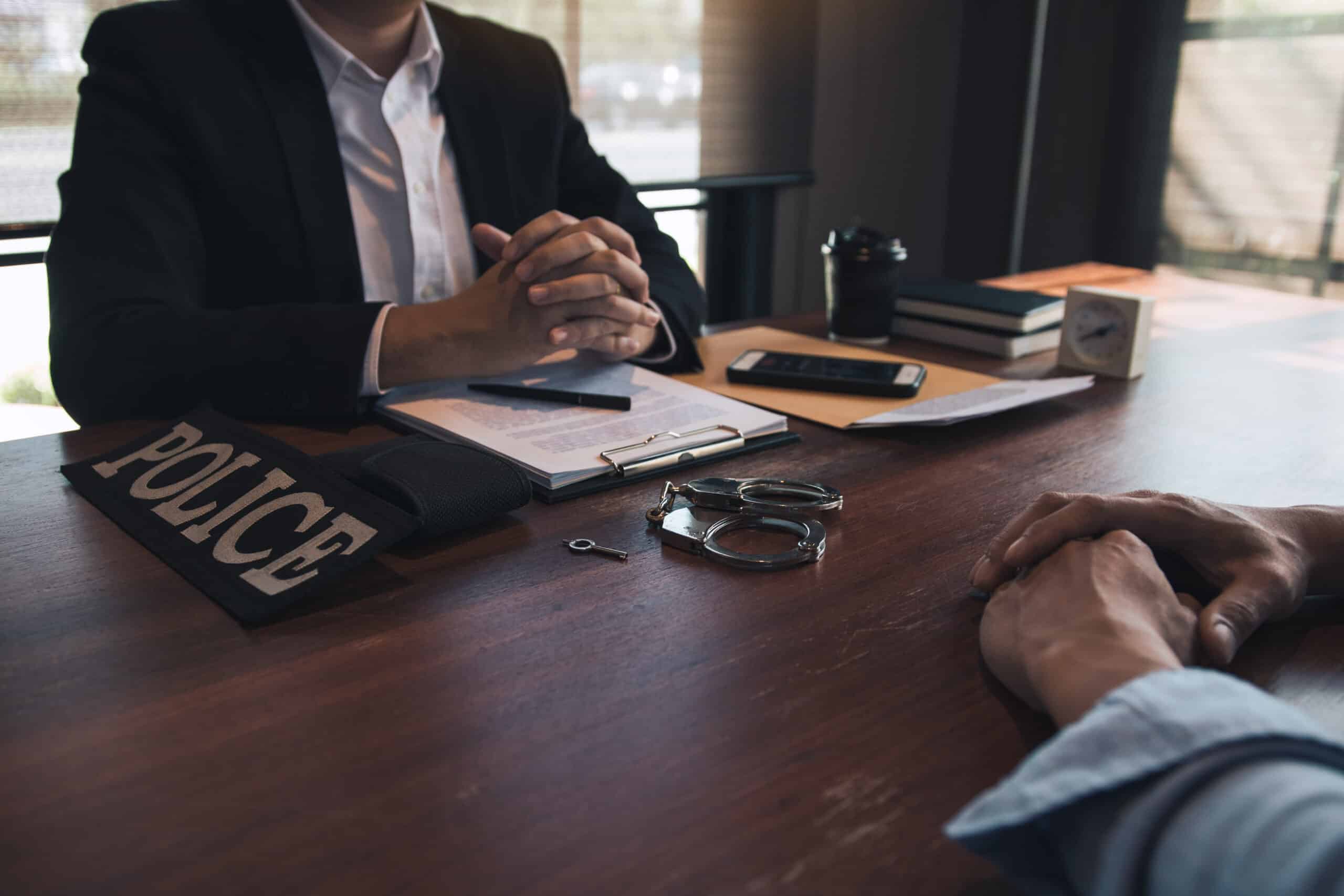 Are the Police Investigating You? 5 Fast Signs You Shouldn’t Ignore ...